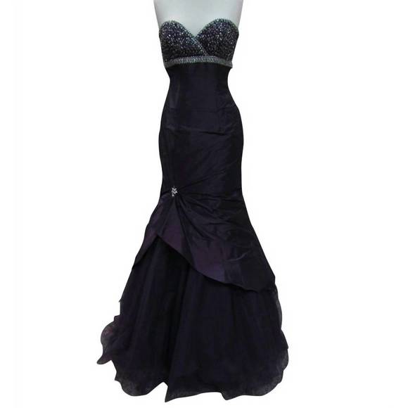 Precious Formals | Dresses | New Precious Formals Strapless Sweetheart ...
